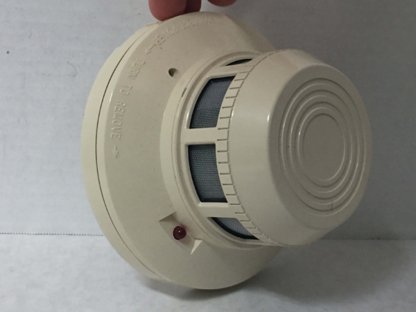 System Sensor 2424 - FireAlarms.tv - jjinc24/U8oL0's Fire Alarm ...